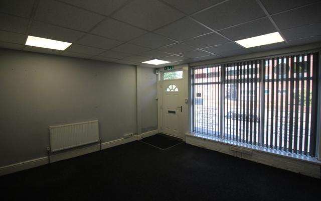 Commercial Property Rotherham - retail-sales-building-to-let-with-rear ...