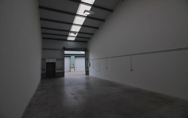 Commercial Property Rotherham - modern-light-industrial-unit-available ...