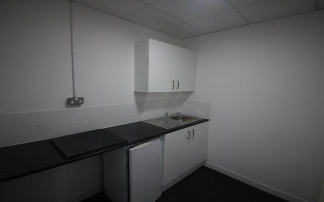 Commercial Property Rotherham - modern-light-industrial-unit-to-let